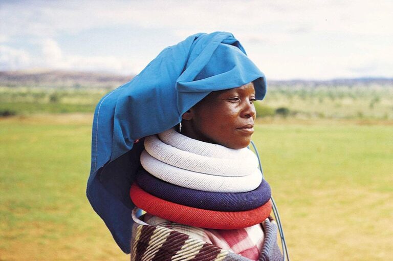 Cultural Connection: Exploring the Art of English to Setswana ...